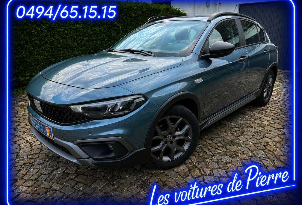 Voiture d'occasion Fiat Tipo Cross 1.3 MultiJet City | Moniteur Automobile