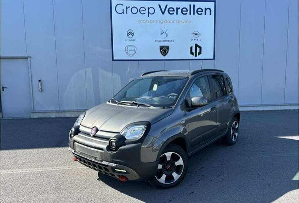 Voiture d'occasion Fiat Panda Cross 1.0i MHEV | Moniteur Automobile