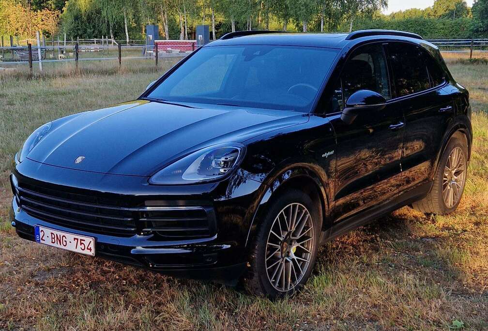 Tweedehands Porsche Cayenne E-Hybrid Tiptronic | AutoGids