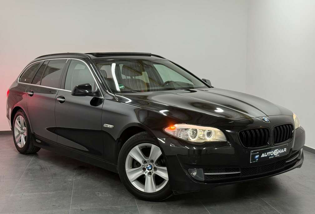 Tweedehands BMW 520dA Edition Start/Stop - Euro5b - Navi - Xenon - Toit ...