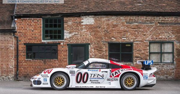 911 GT1 met rijke geschiedenis te koop - AutoGids